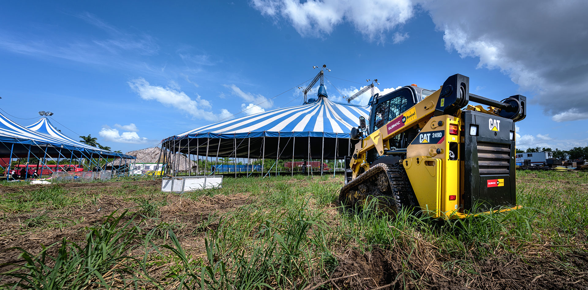 Cat Compacte Rupslader (CTL) of Cat Schranklader (SSL) - Surmaccat - Surmac